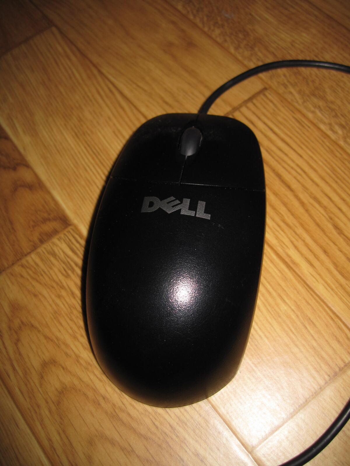 USB接続 でもボールマウス。 - DELL MO56UCのレビュー | ジグソー | レビューメディア