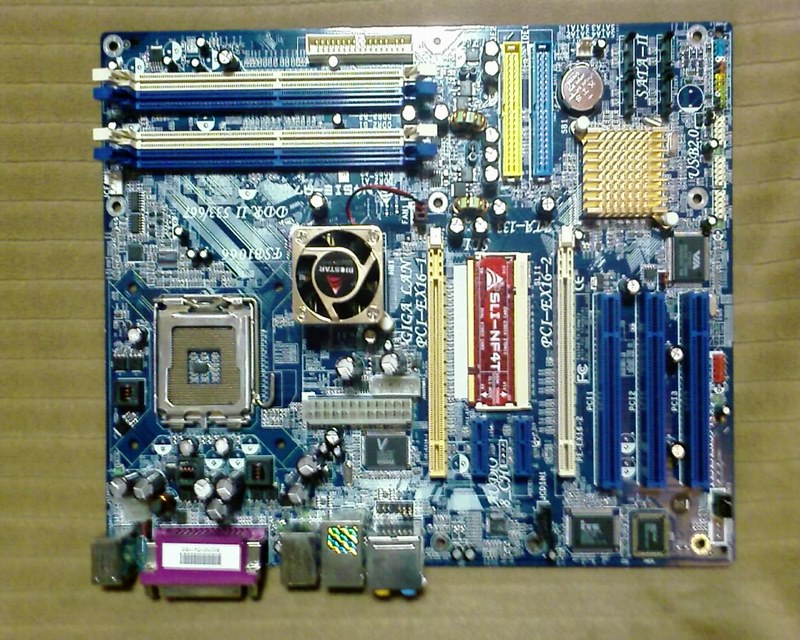 nForce4 SLI Intel Edition！ - BIOSTAR N4SIE-A7のレビュー | ジグソー | レビューメディア