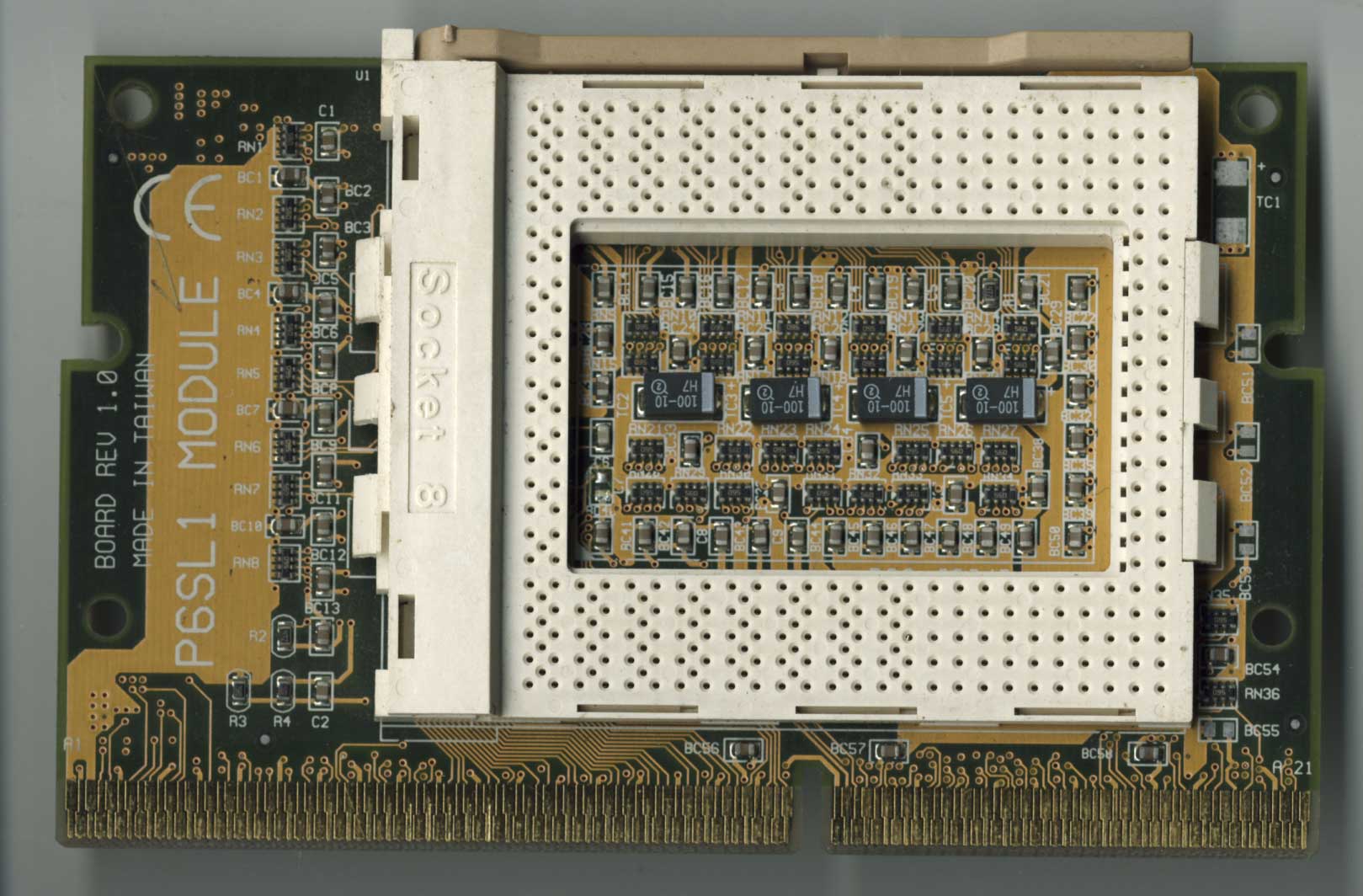 Socket8→Slot1下駄！ - P6SL1のレビュー | ジグソー | レビューメディア