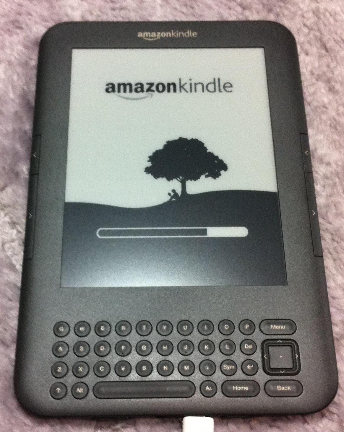 持ってます - Kindle 3G Wireless Reading Device, Free 3G + Wi-Fi, 3G Works ...