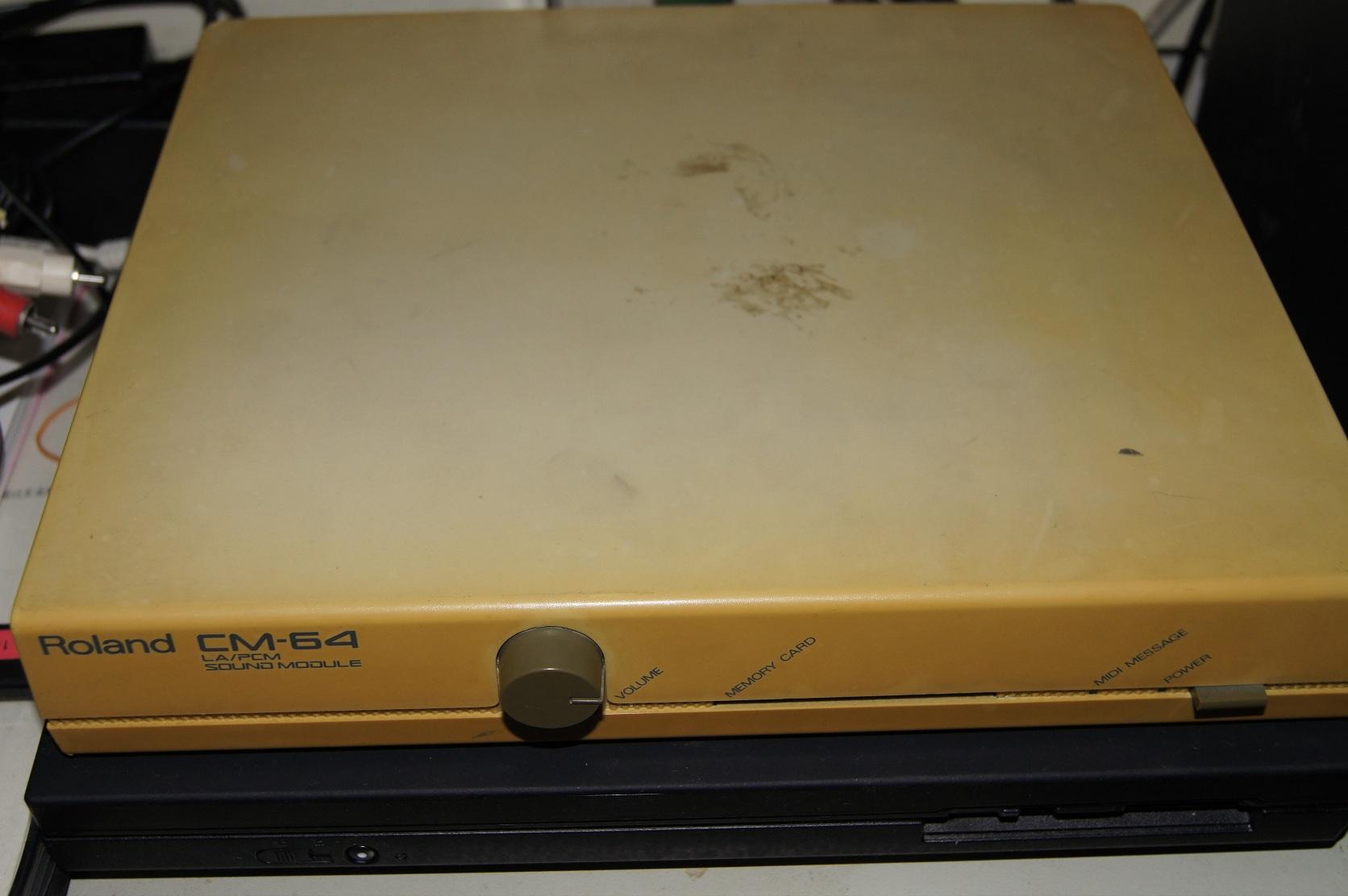 GM以前のDTM音源 - Roland CM-64のレビュー | ジグソー | レビューメディア