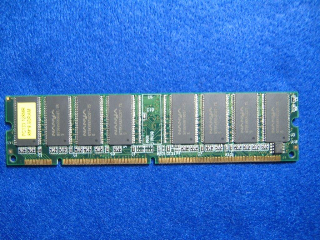 SDRAM 128MB PC133メモリーです - NANYA SDRAM PC133 128MBのレビュー | ジグソー | レビューメディア