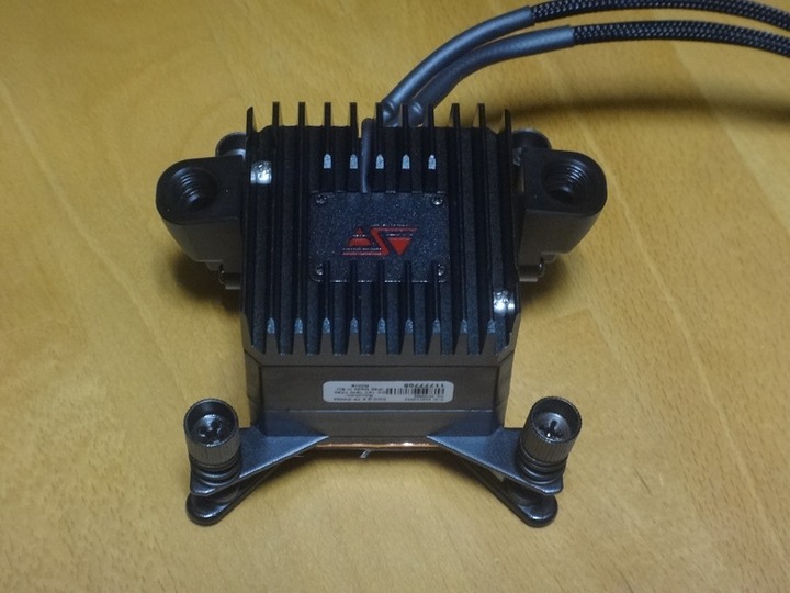 高性能DDCポンプ搭載の水冷ブロック「Swiftech APOGEE Drive II」 - Apogee Drive II (Intel ...