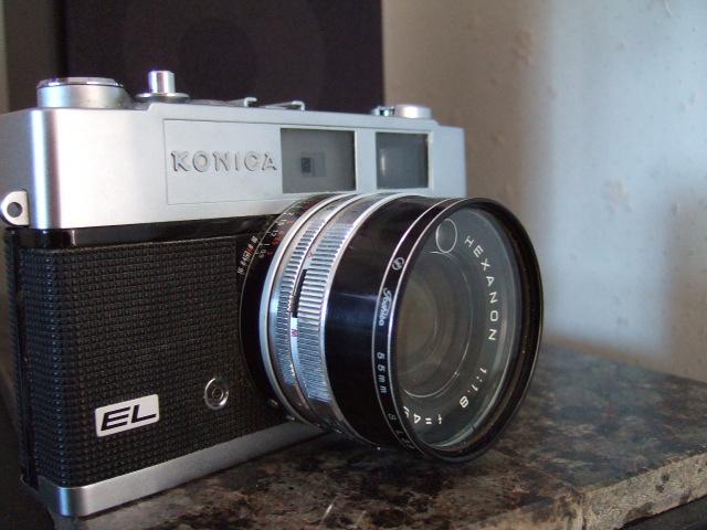 今となっては渋い置物 - KONICA auto S2のレビュー | ジグソー | レビューメディア
