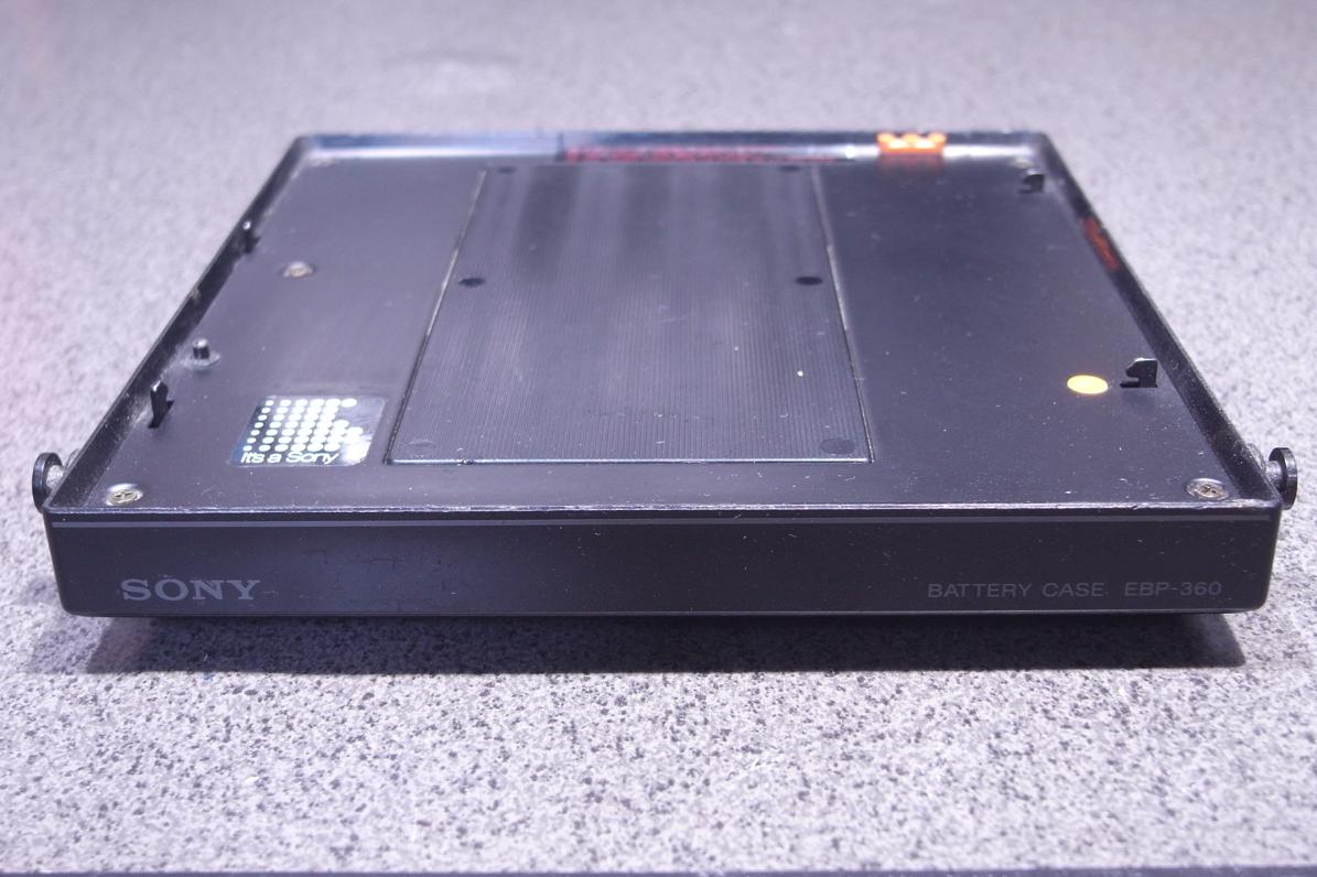 乾電池信仰。 - SONY BATTERY CASE EBP-360のレビュー | ジグソー | レビューメディア