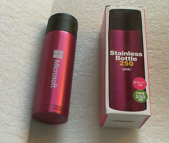 The Microsoft Conference 2014 で貰った。 - Stainless Bottle 250 pink ...