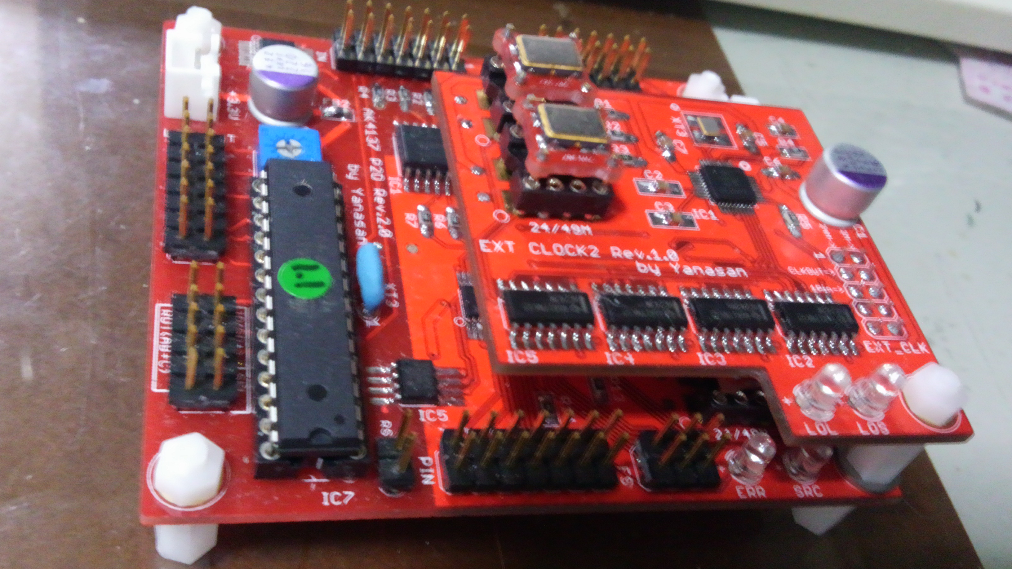 AK4137を使った非同期サンプリングレートコンバーター - AK4137 P2D基板のレビュー | ジグソー | レビューメディア