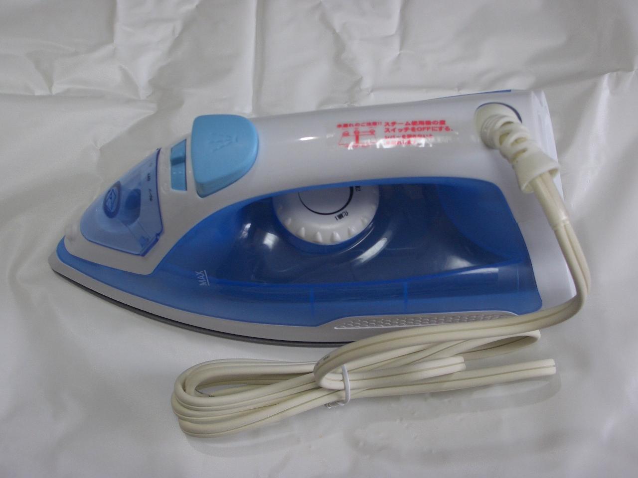 ひとつあれば重宝する リンク スチームアイロン KI-116 - リンク スチームアイロン KI-116のレビュー | ジグソー | レビューメディア