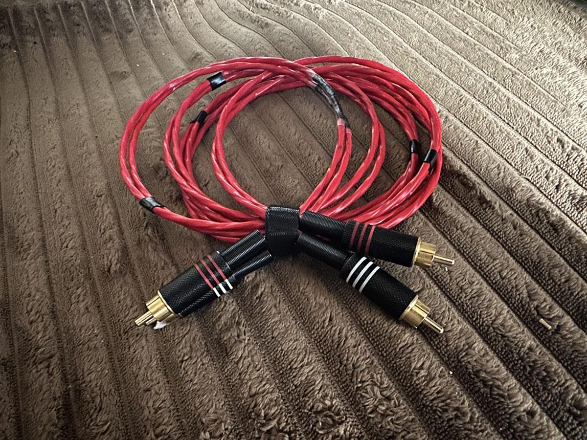 独特の音場の濃さ - KS-Remasta RCAインターコネクトケーブル KS-RCA-001/MR.IIのレビュー | ジグソー ...